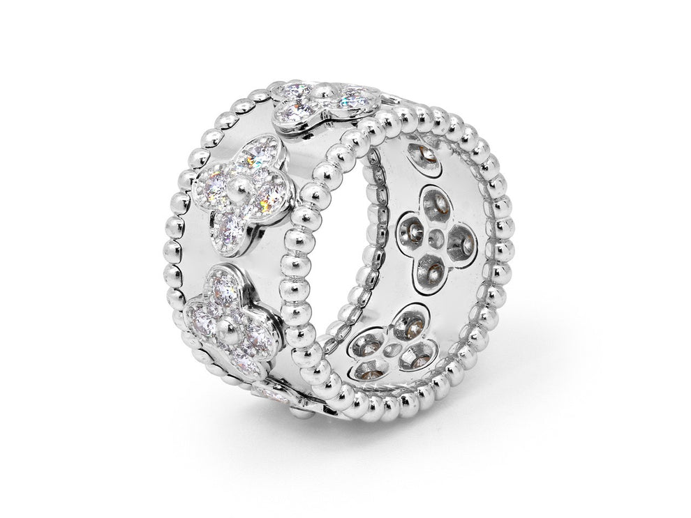 Van Cleef & Arpels 'Perlée' Clovers Ring in 18K Whit #515113 – Beladora